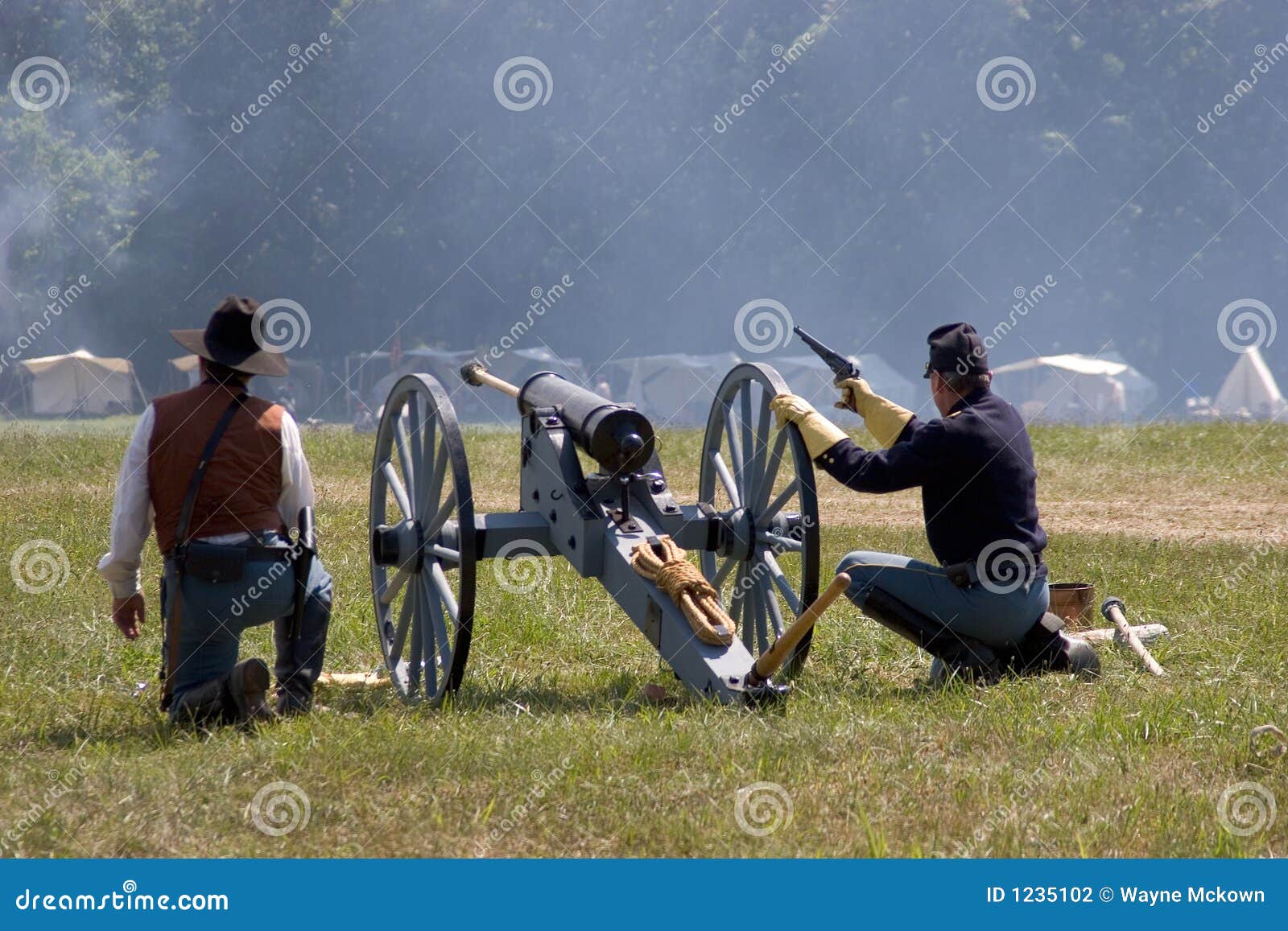 Cannon and soldiers stock photo. Image of flag, banner - 1235102
