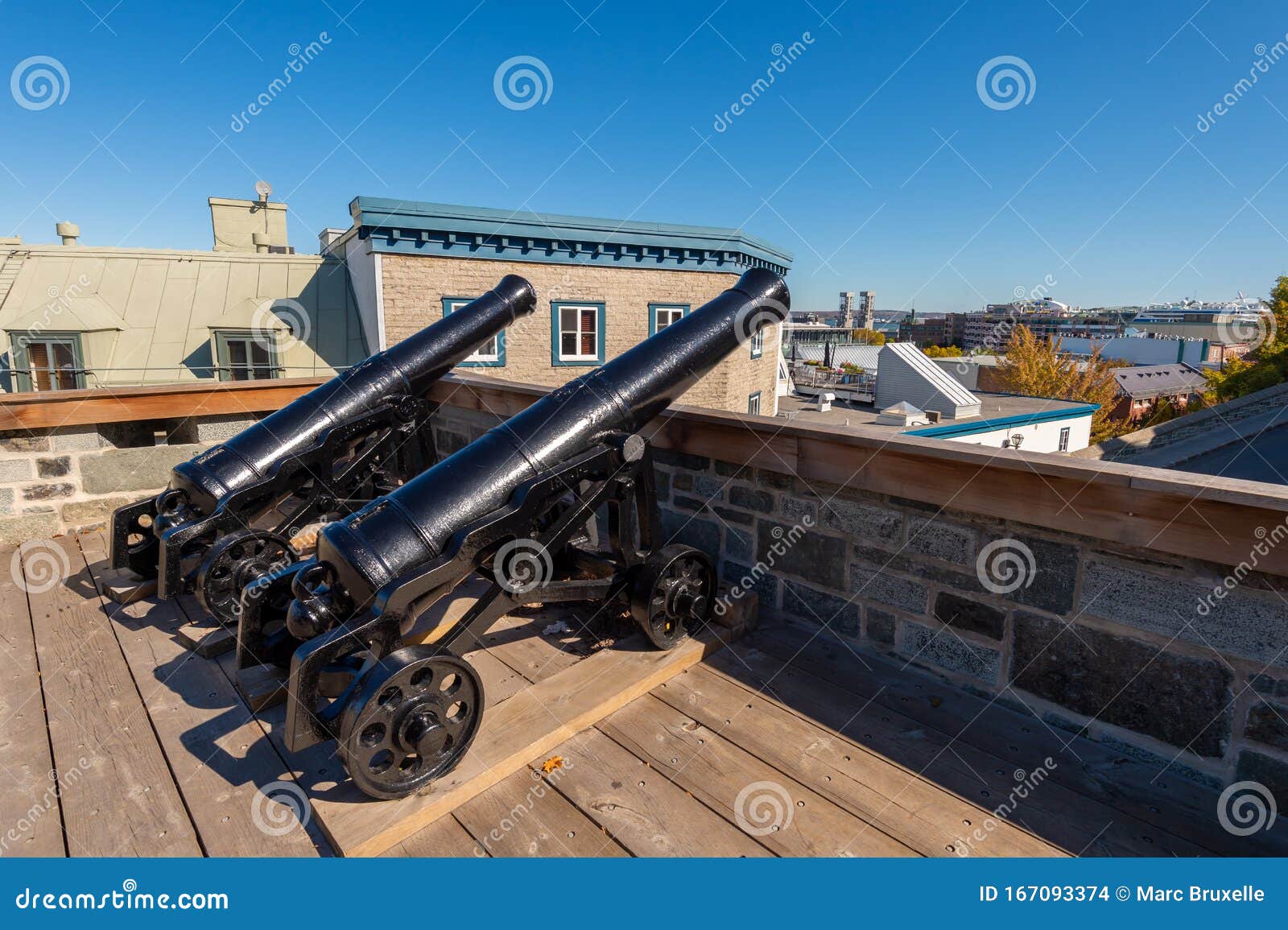 Cannons on the Defensive City Wall of Old Quebec City Editorial Stock ...