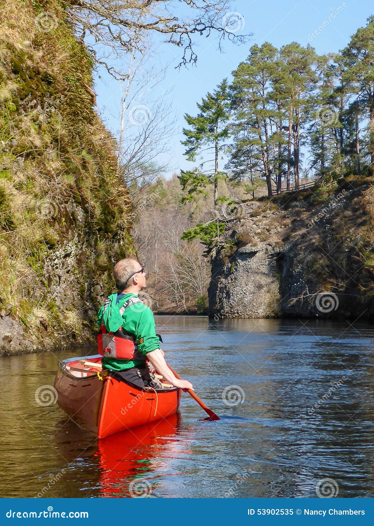 Canoeing on a river editorial image. Image of gorge, aigas - 53902535