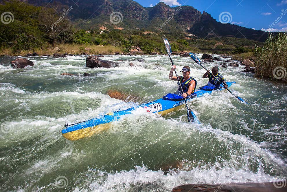 Canoeing Water Rapids Race editorial photo. Image of dangerous - 25960321