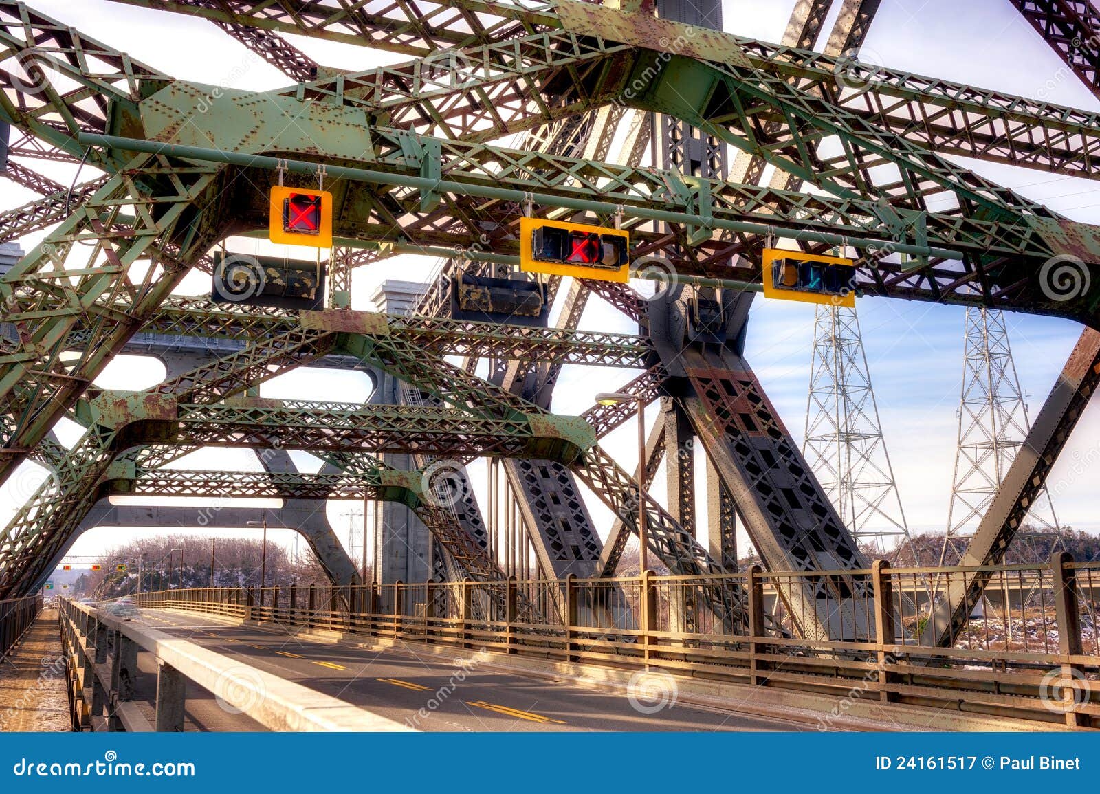 Cantilever Bridge Under Construction Stock Photography | CartoonDealer ...