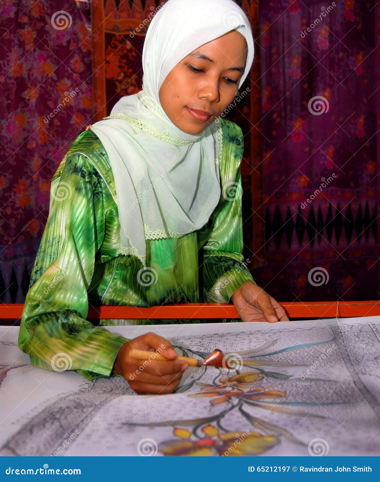 Canting Batik editorial photography. Image of tool, traditional - 65212197