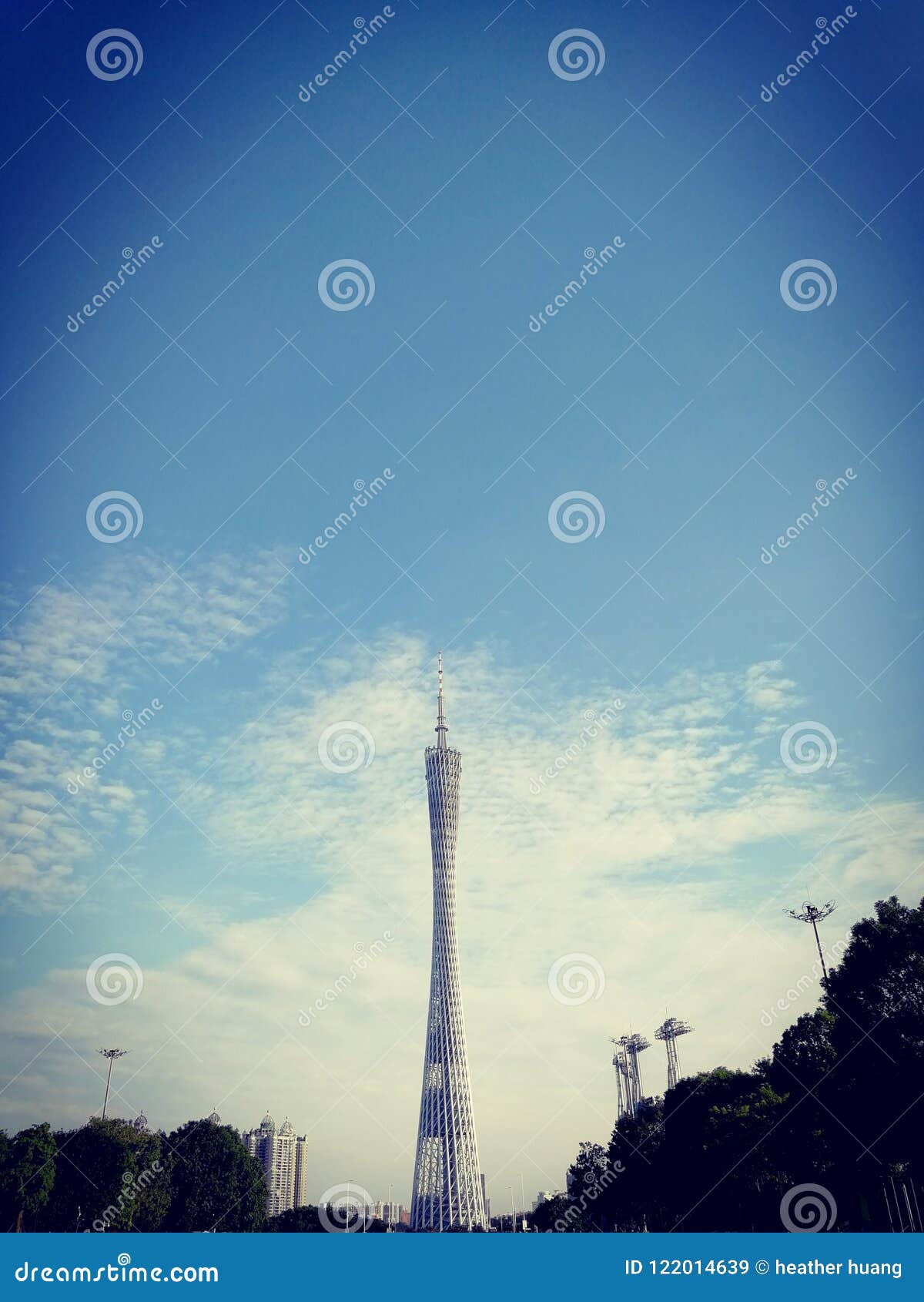 Canton tower editorial stock image. Image of angle, tower - 122014639