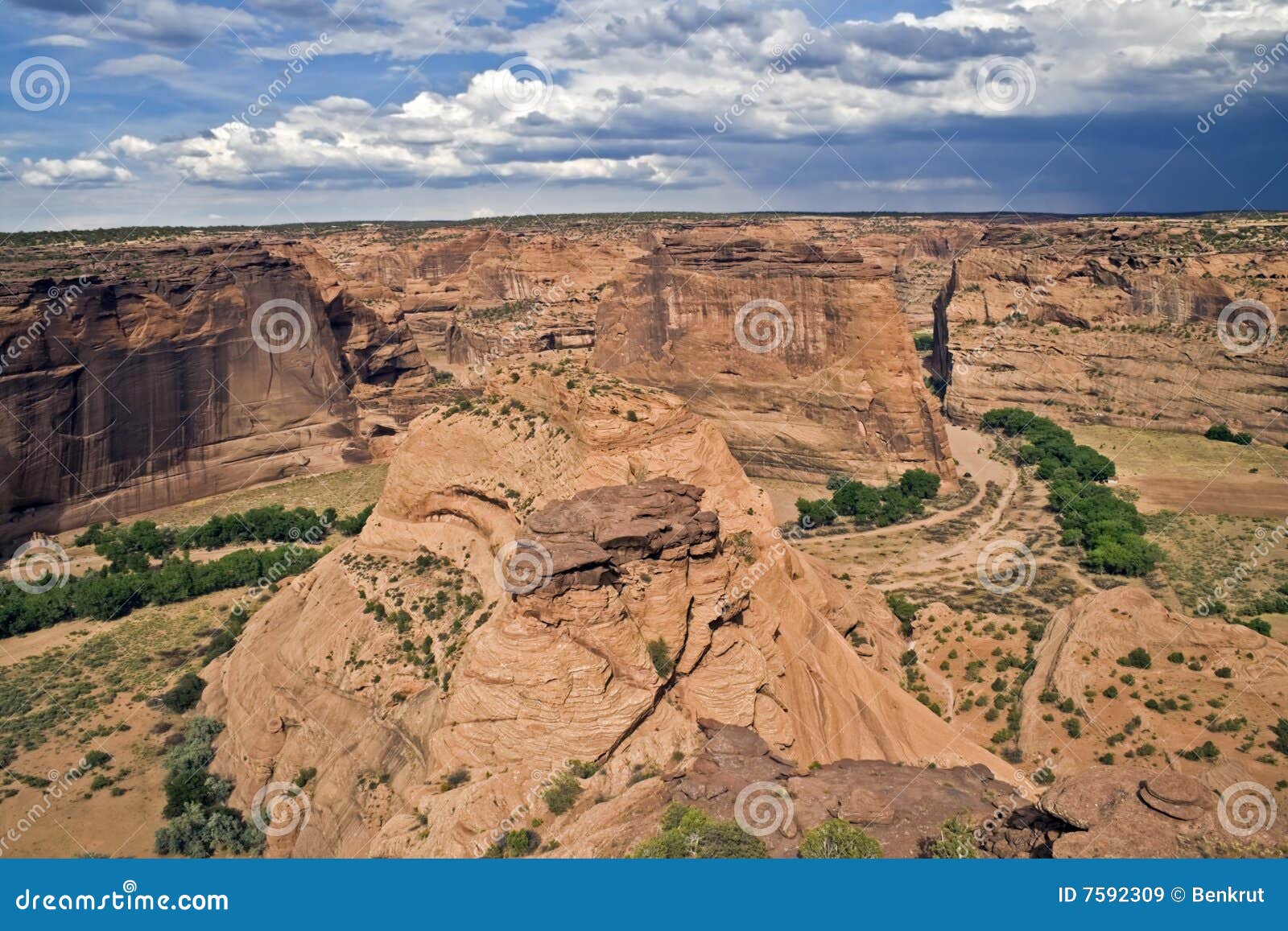 Canyon de Chelly stock image. Image of arizona, monument - 7592309