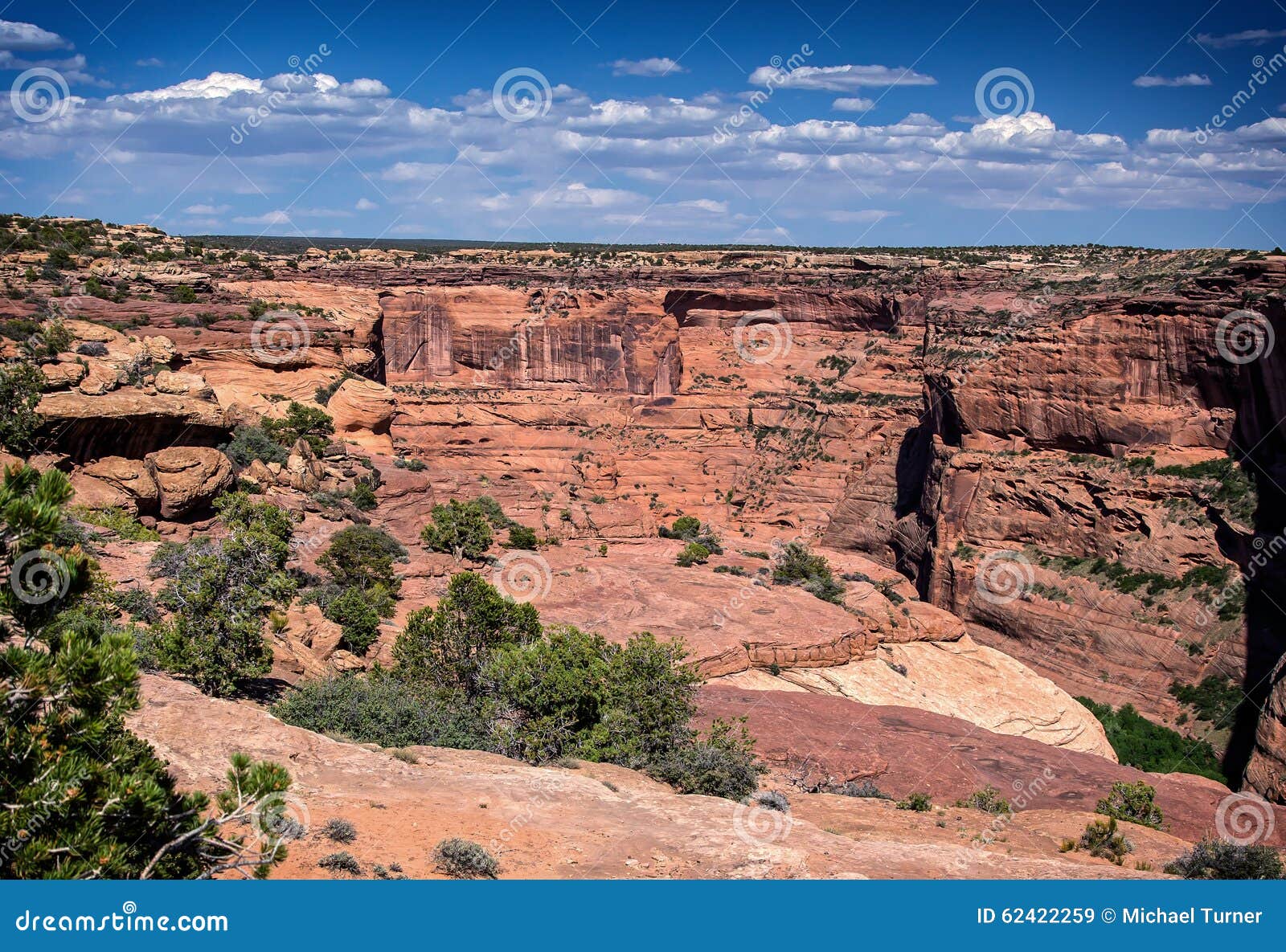 Canyon de Chelly Arizona immagine stock. Immagine di terreno - 62422259