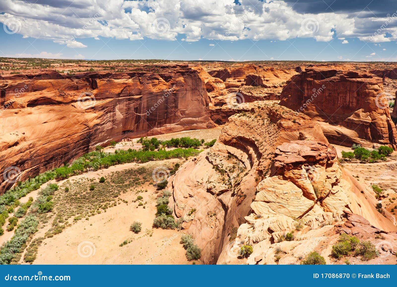 Canyon De Chelly National Monument Stock Photo - Image of arizona ...