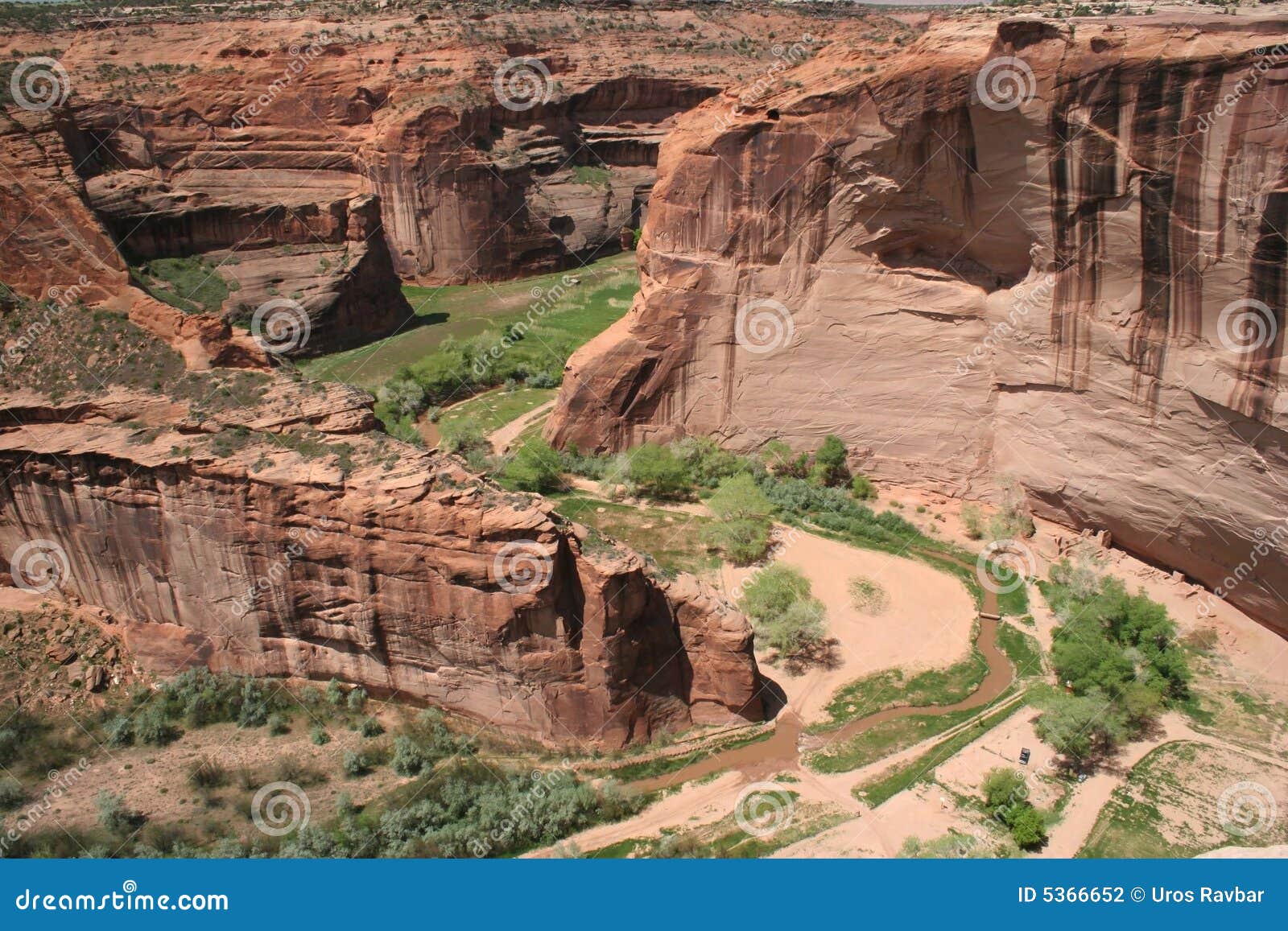 Canyon De Chelly National Park Stock Photo - Image of historic, angle ...