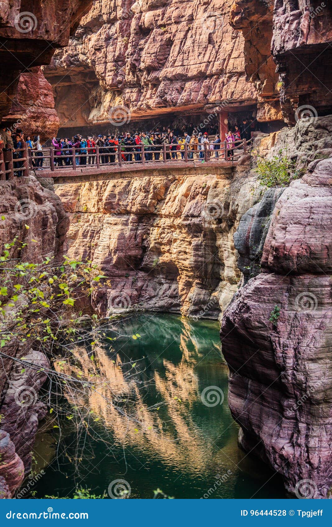 Yuntaishan editorial stock photo. Image of footpath, feature - 96444528