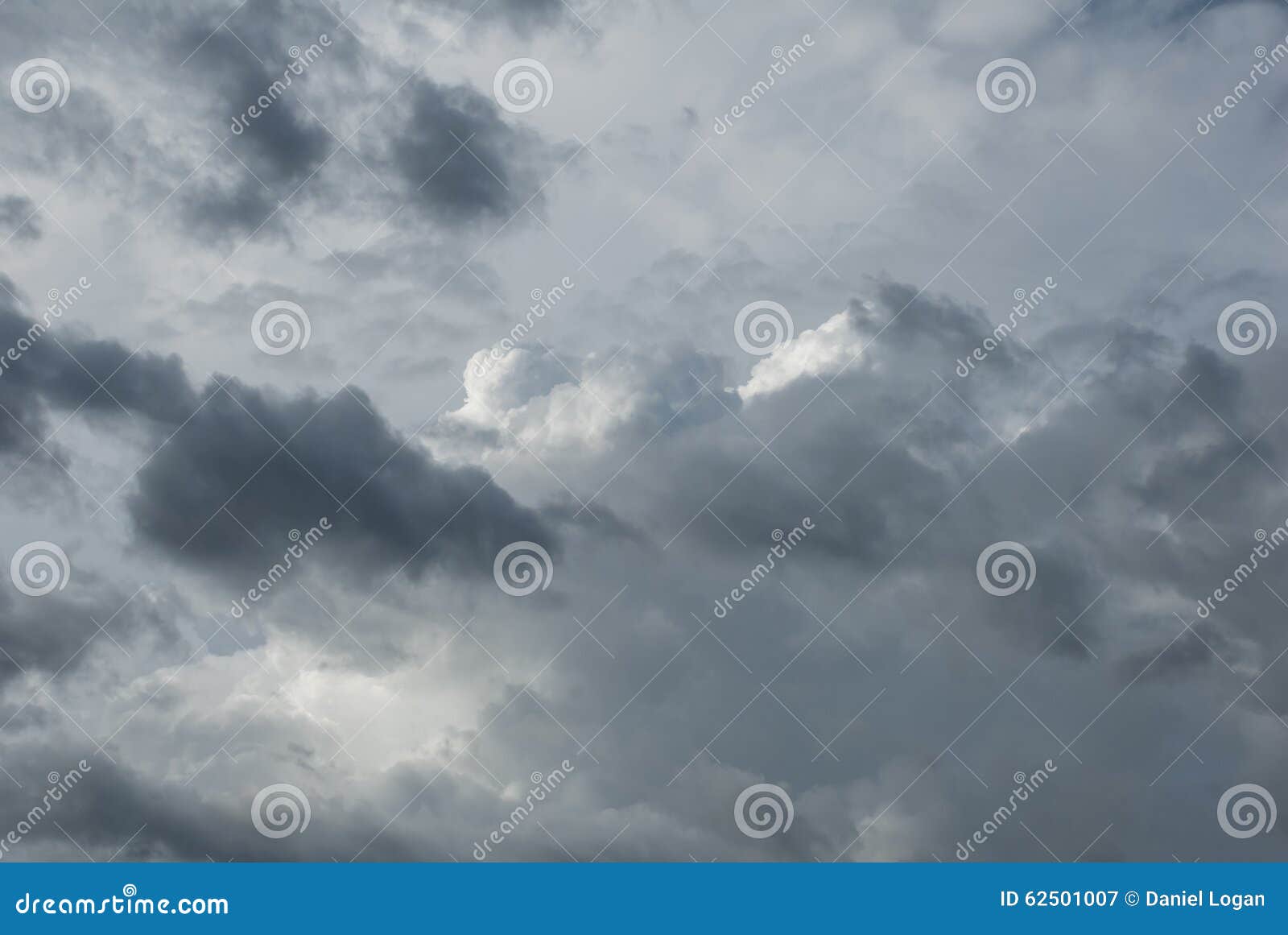 Capas de nubes imagen de archivo. Imagen de cielo, fondo - 62501007