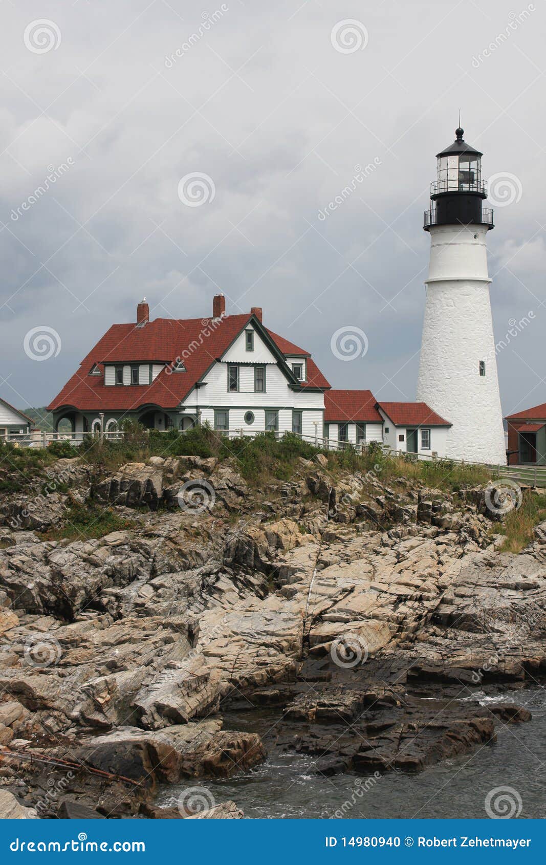 Cape Elizabeth Lighthouse stock photo. Image of maine - 14980940
