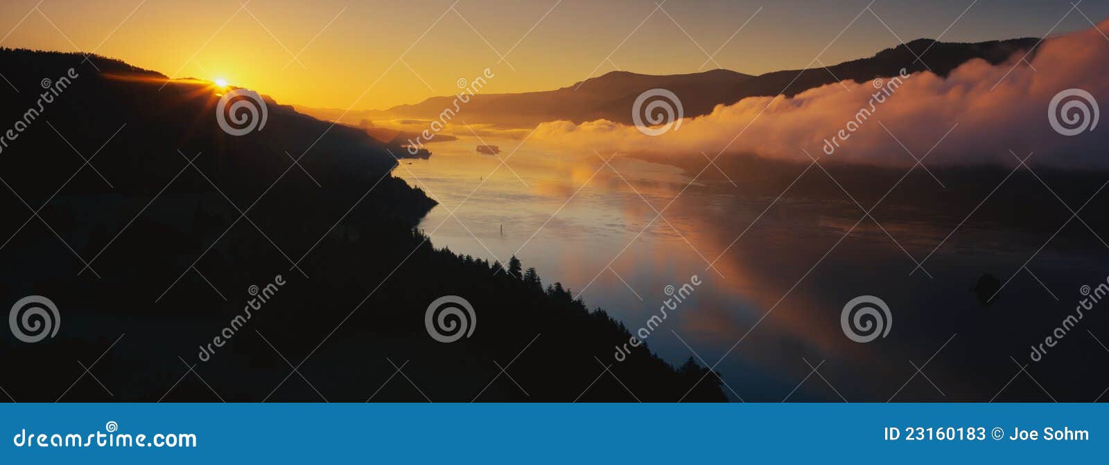 Cape Horn on the Columbia River Gorge Stock Image - Image of mountain ...