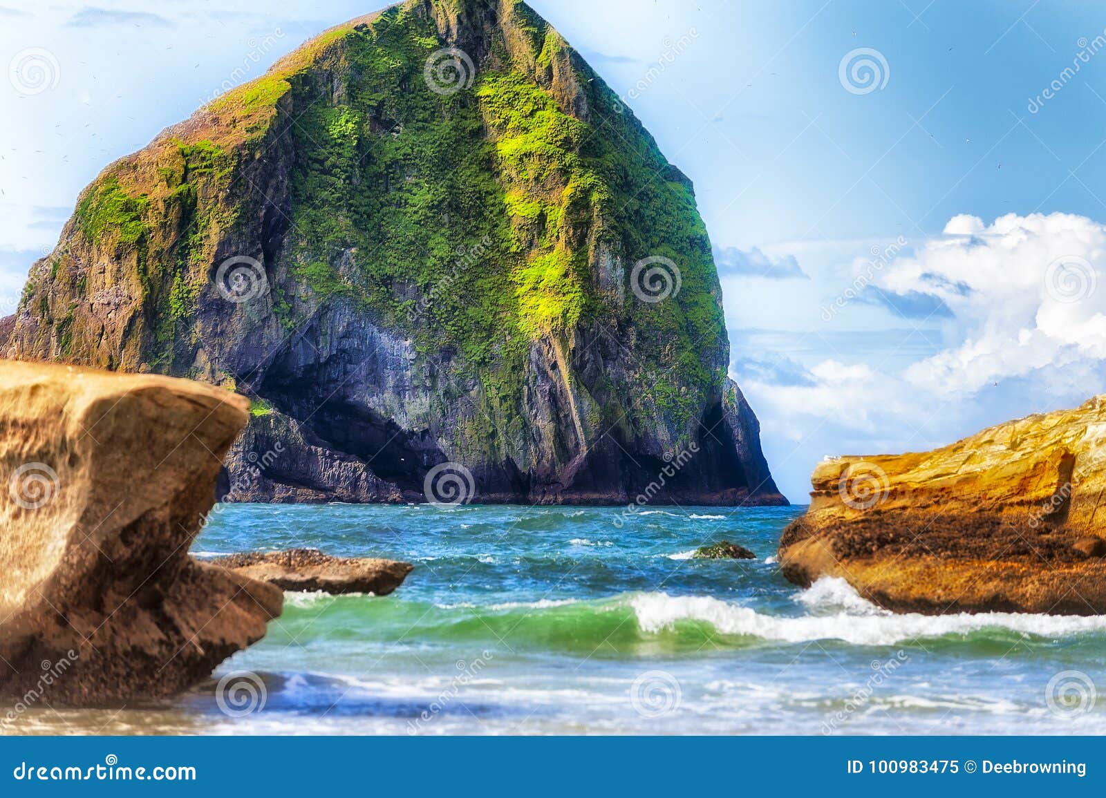 Cape Kiwanda`s Haystack Rock Oregon Coast Stock Image - Image of sand ...