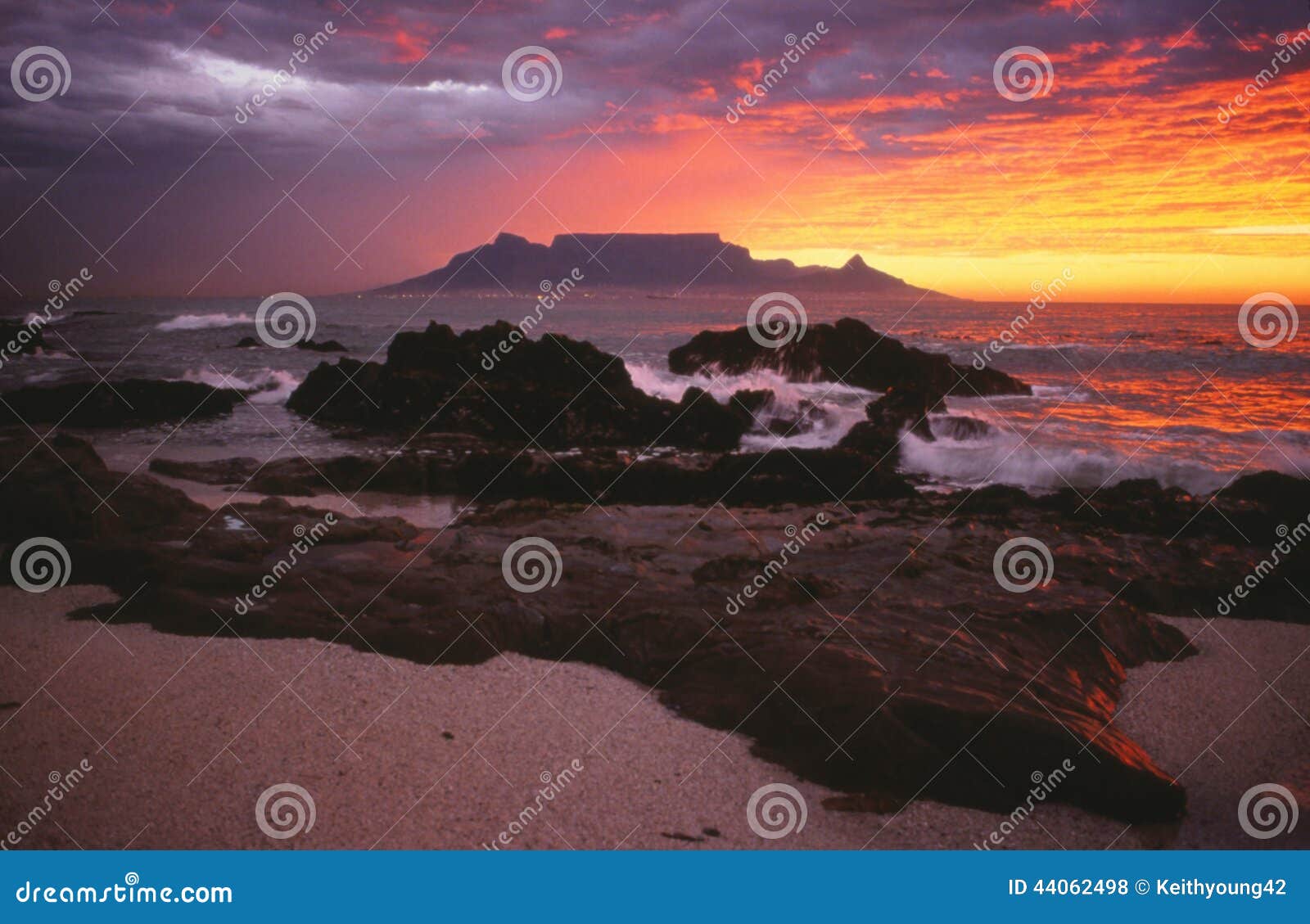 Cape Town - Table Mountain Sunset Stock Photo - Image of seven, summer ...