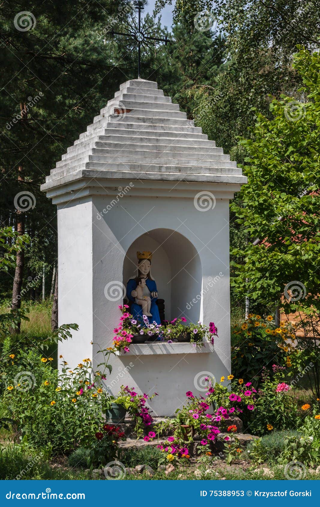 Capilla Rural Del Borde De La Carretera Imagen de archivo - Imagen de ...