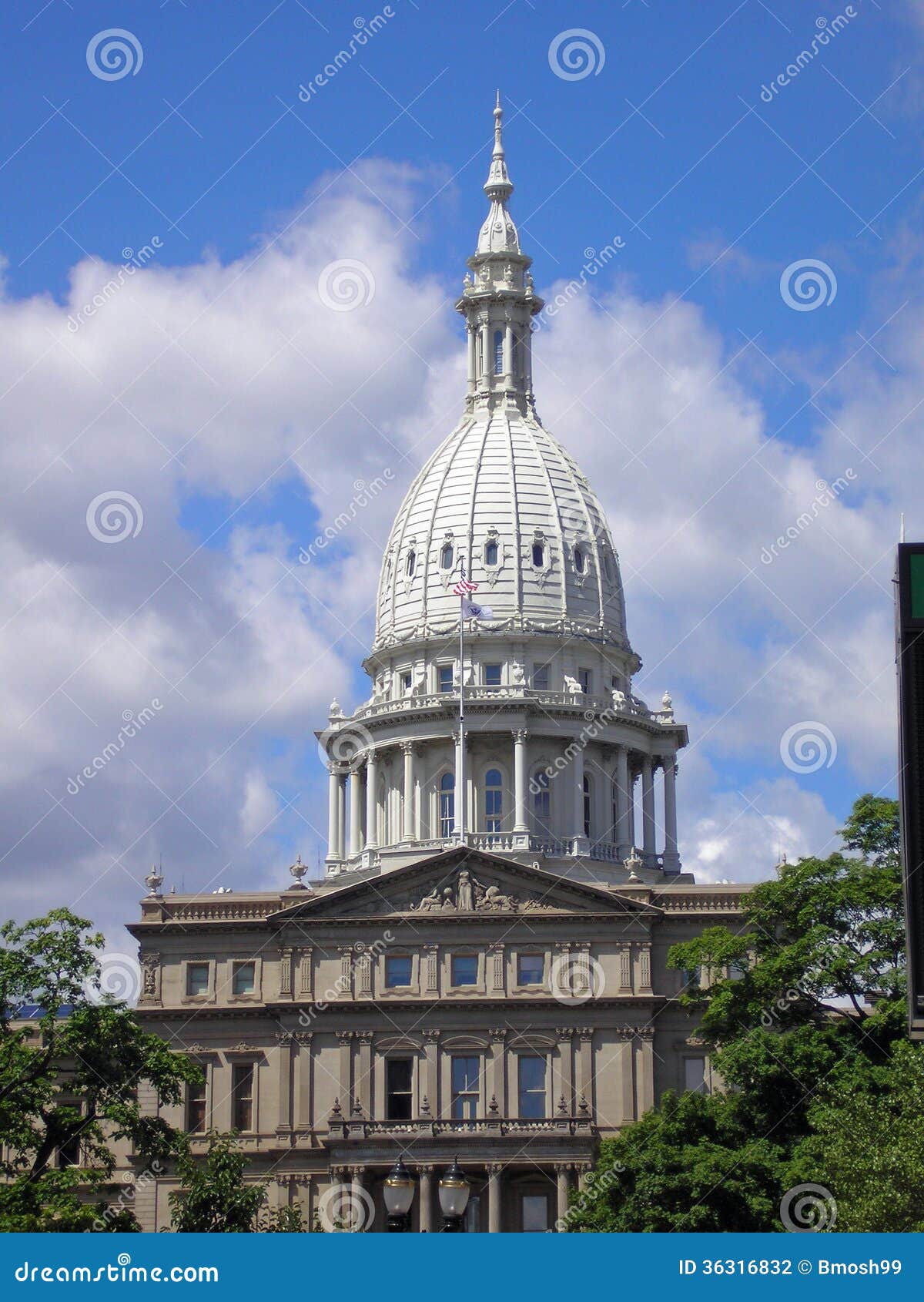 Capital Building in Lansing Michigan Stock Photo - Image of lansing ...