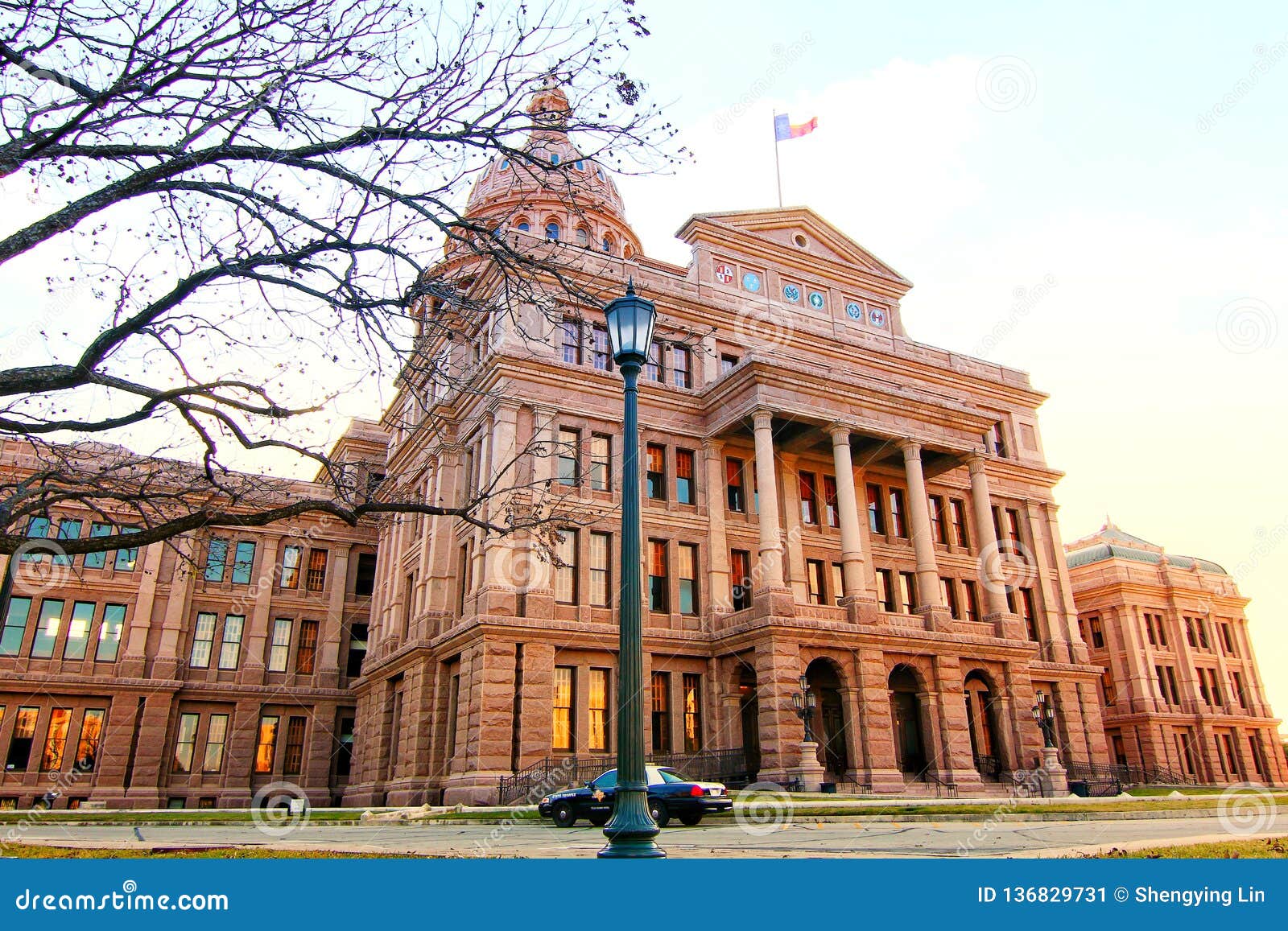Capital Del Estado De Tejas Foto editorial - Imagen de tejas, terminado ...