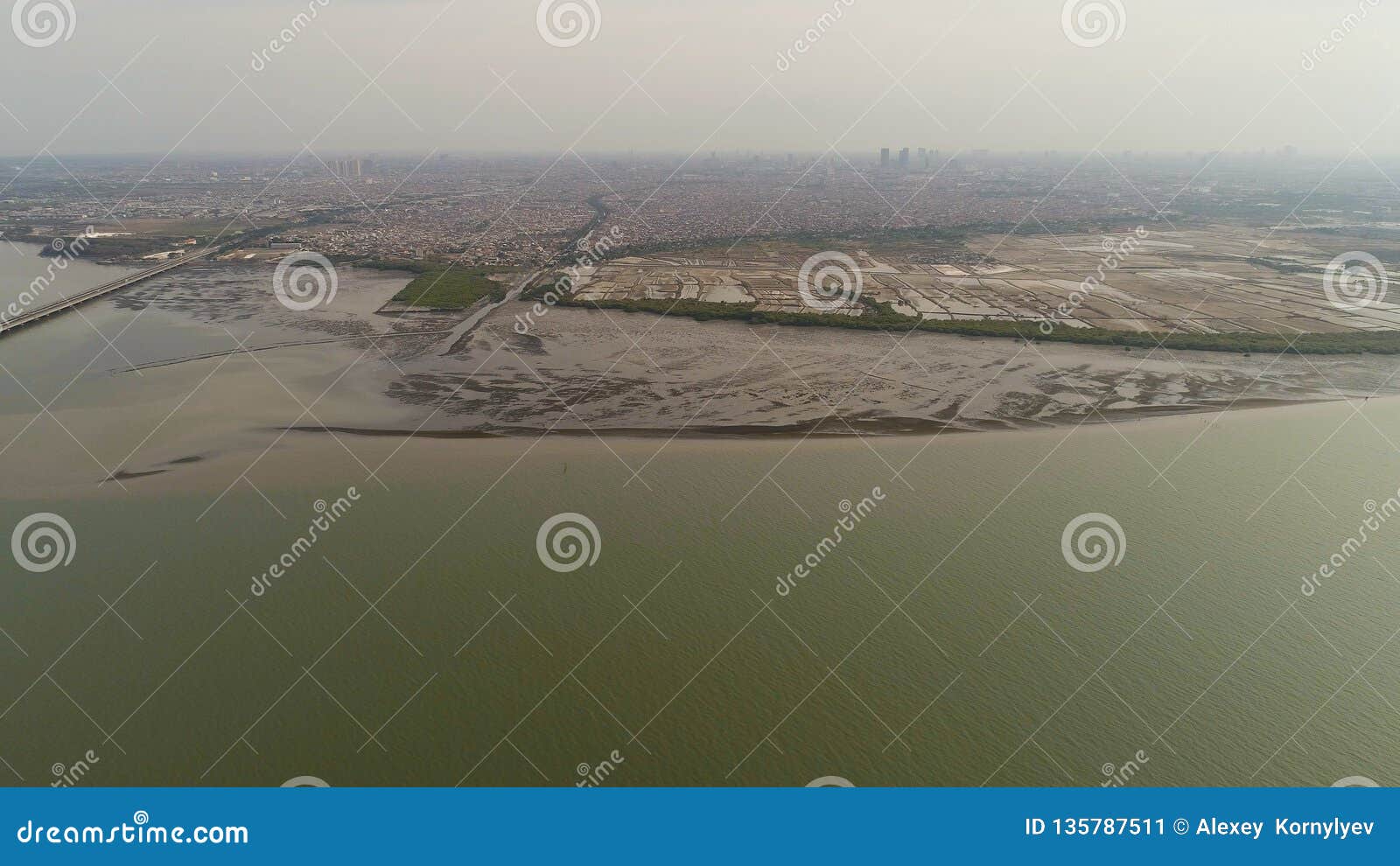 Capital Java Oriental, Indonesia De Surabaya Imagen de archivo - Imagen ...