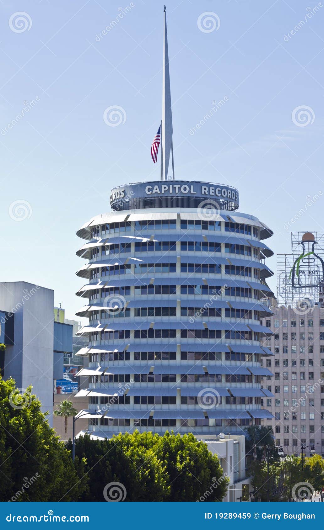 Capitol Records Building in the Heart of Hollywood Editorial Stock ...