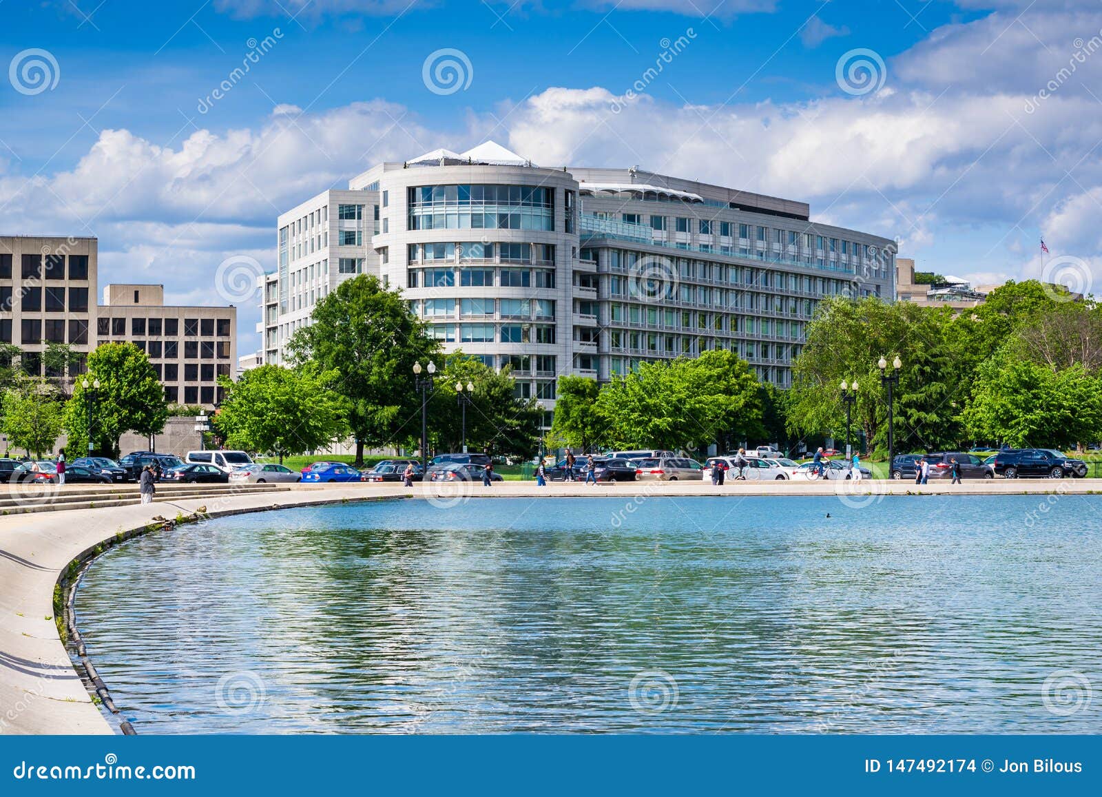 The Capitol Reflecting Pool and Modern Building in Washington, DC ...