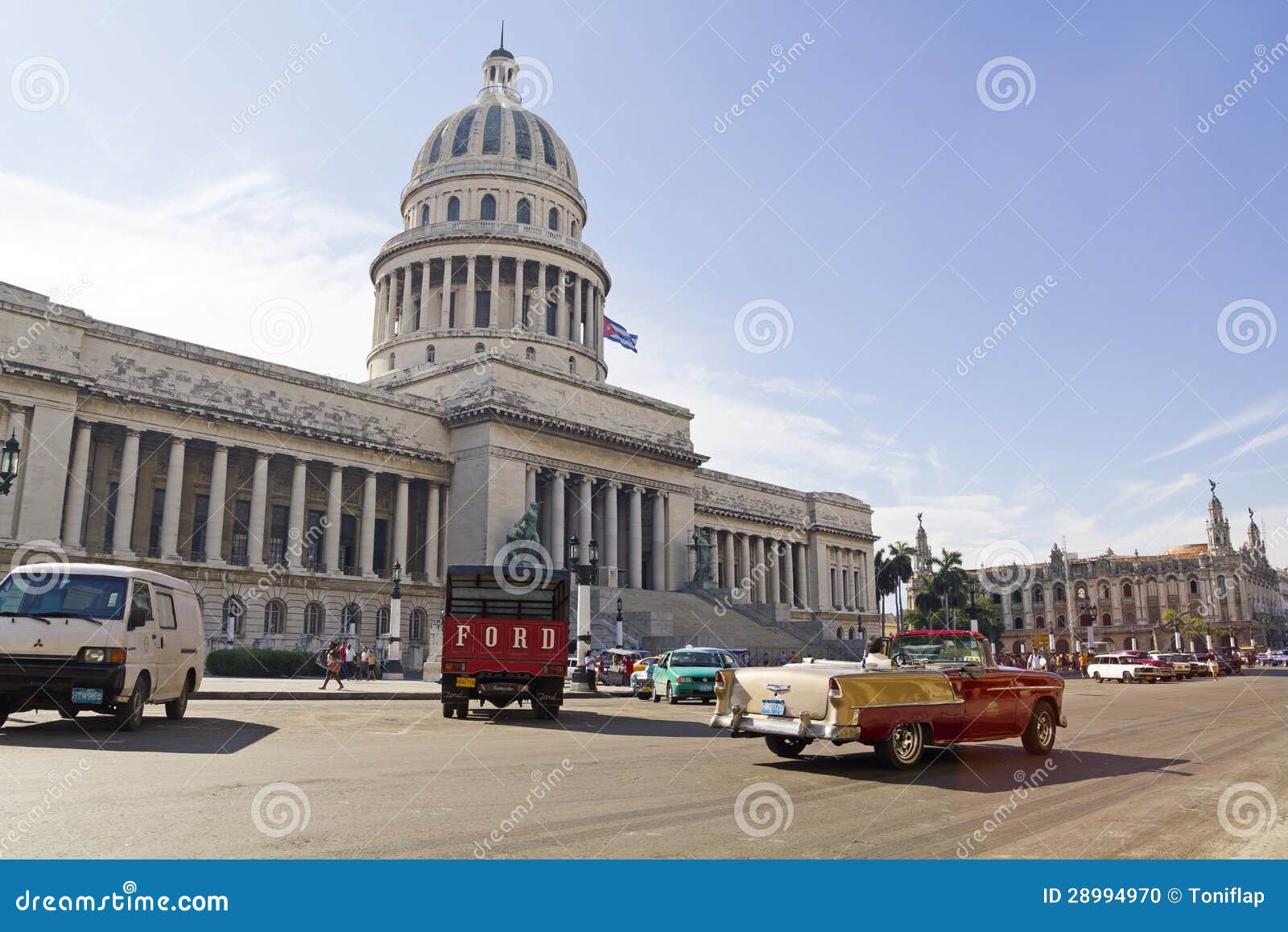 Capitool, Cuba. redactionele afbeelding. Image of kapitaal - 28994970