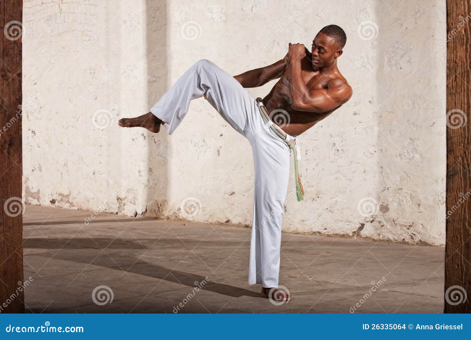 Capoeria Knee Kick Demonstration Stock Photo - Image of active ...