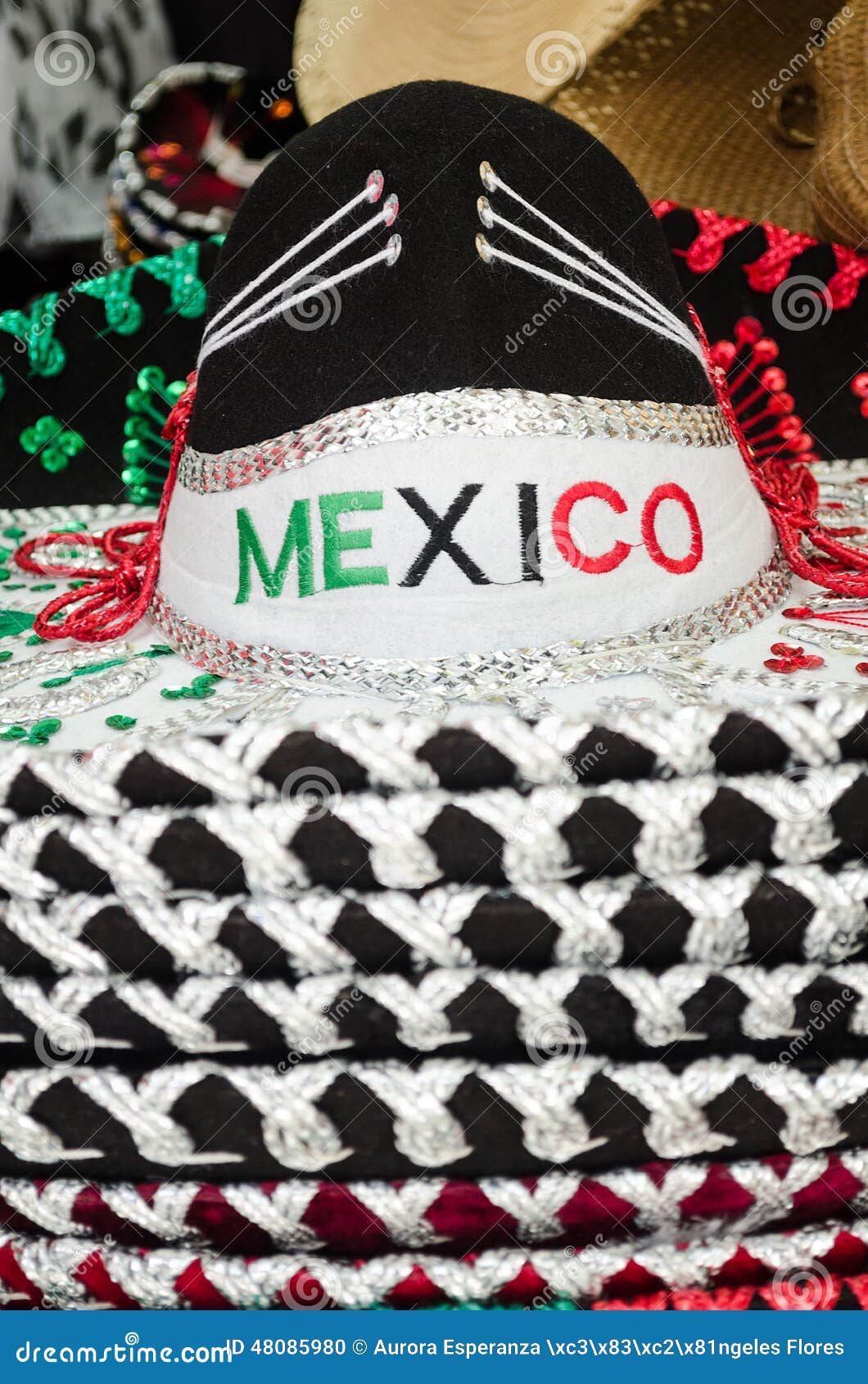 Cappelli messicani fotografia stock. Immagine di tradizionale - 48085980