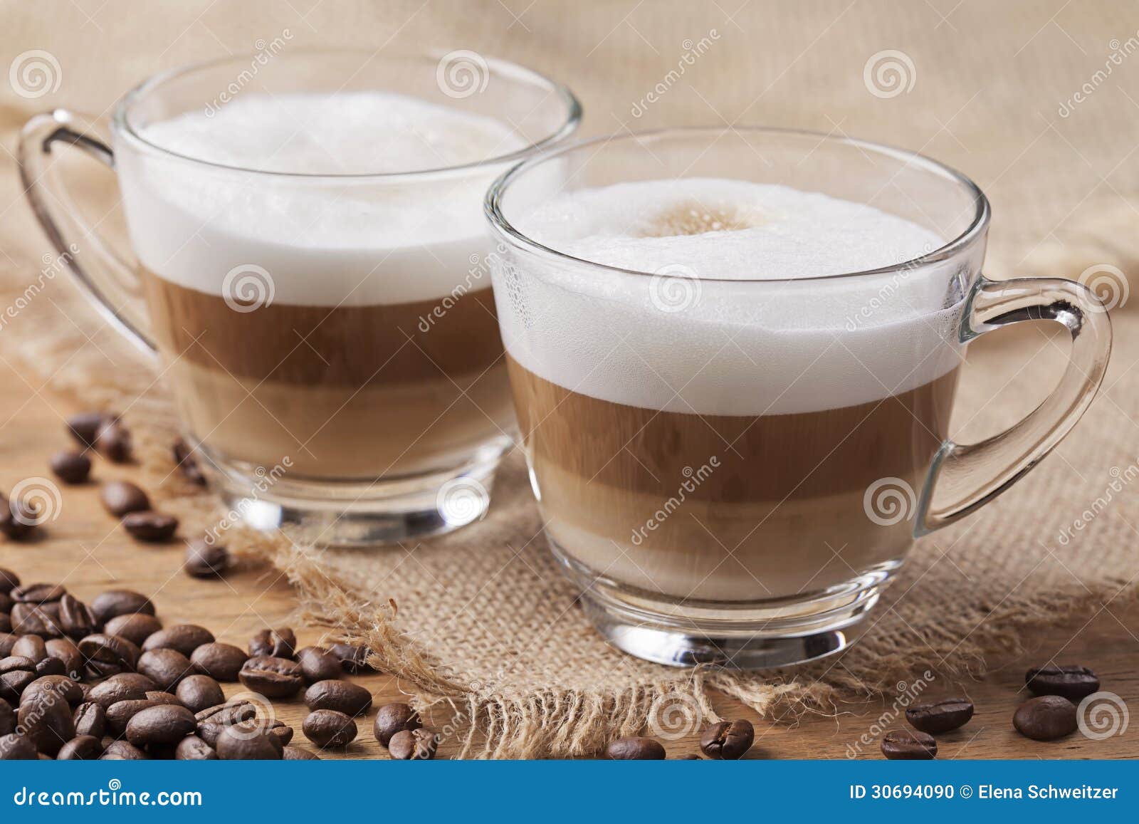 Cappuccino caffee stockfoto. Bild von nahaufnahme, glas - 30694090