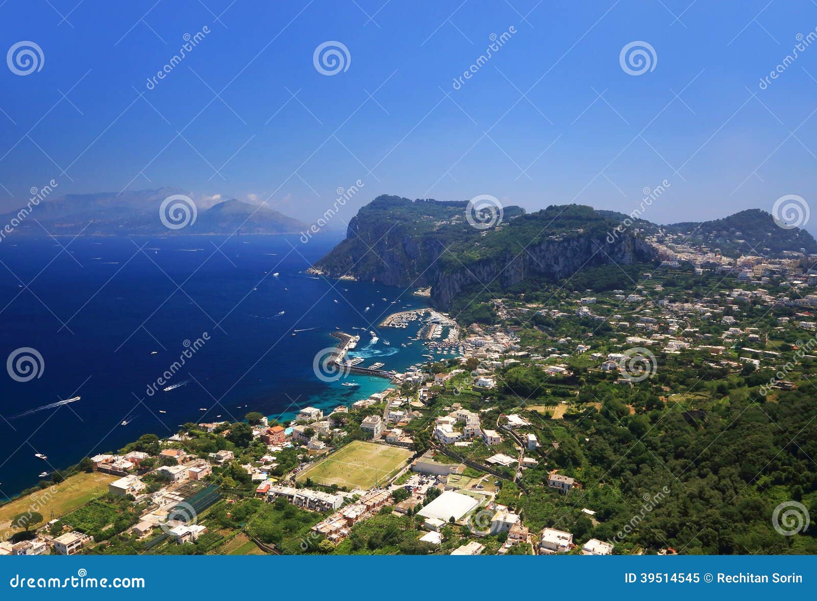Capri Island, Italy stock image. Image of romantic, rocks - 39514545