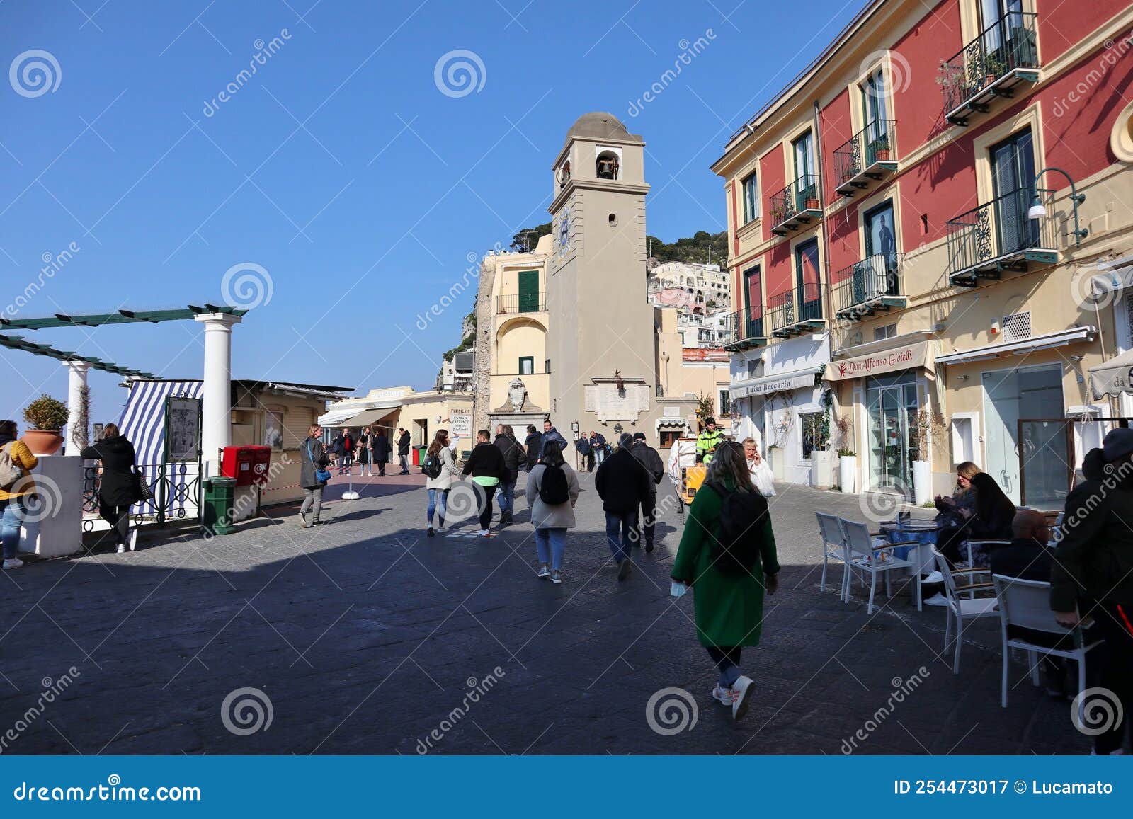 Capri - Scorcio Della Piazzetta Da Via Roma Editorial Photography ...