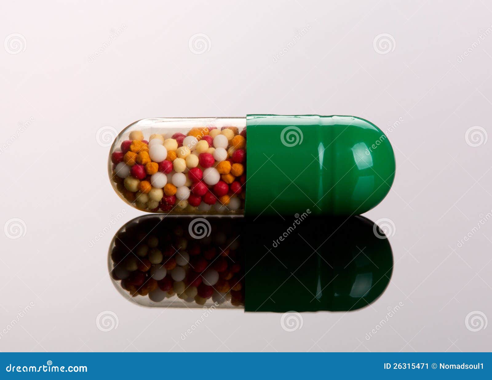 Capsule image stock. Image du ouvert, herbal, sain, complètement - 26315471