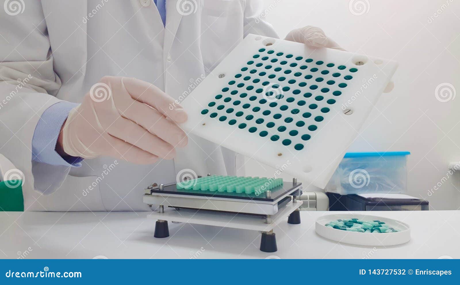 Capsule making machine stock photo. Image of making - 143727532