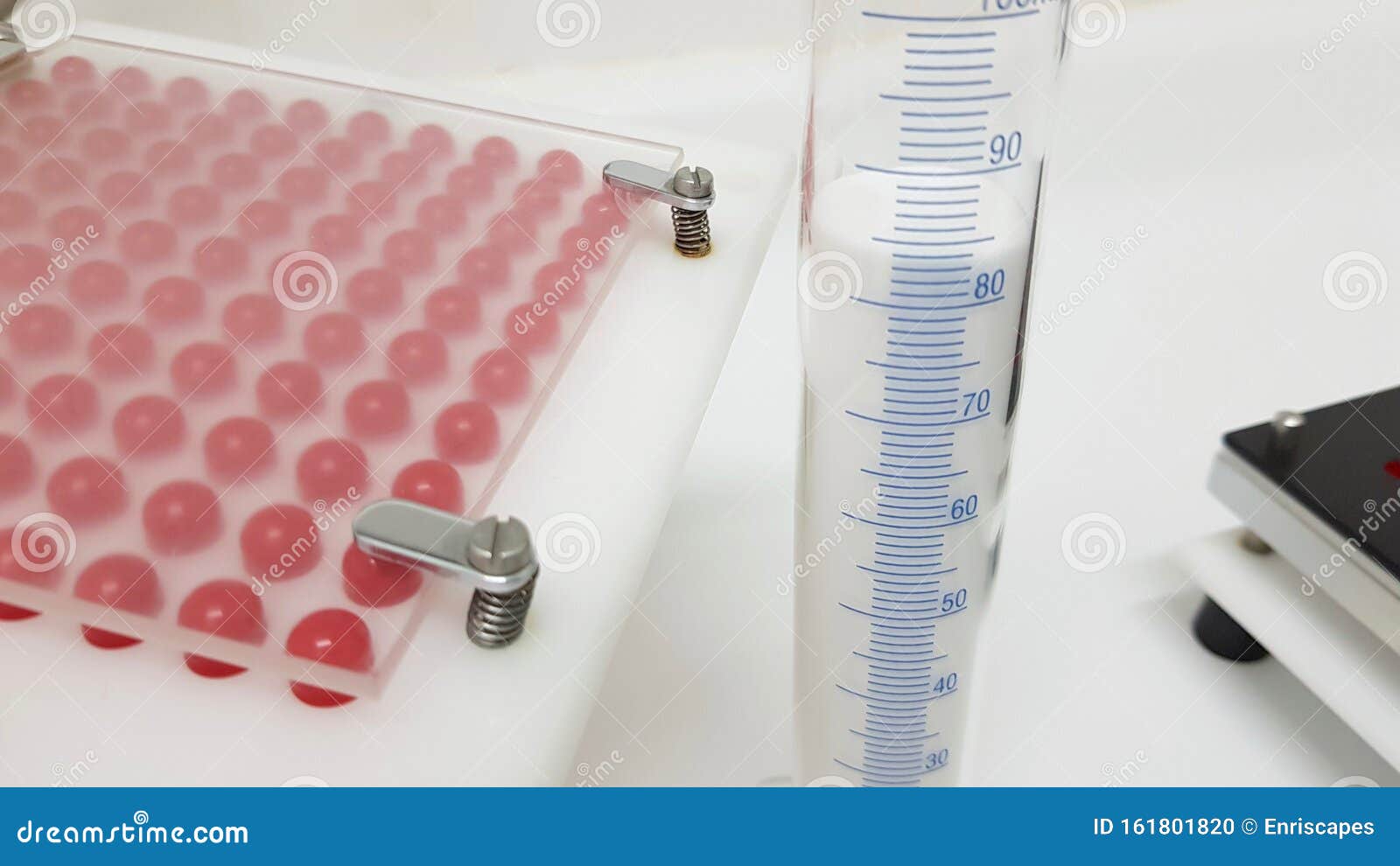 Capsules Machine in a Laboratory Stock Photo - Image of painkiller ...
