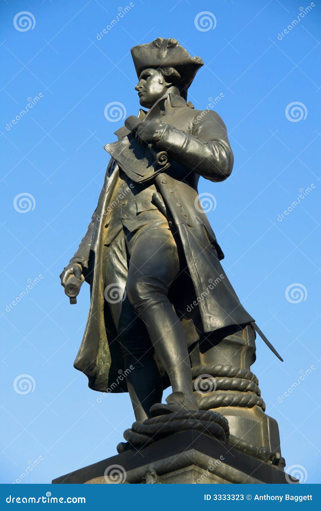Captain Cook statue stock image. Image of pacific, newfoundland - 3333323