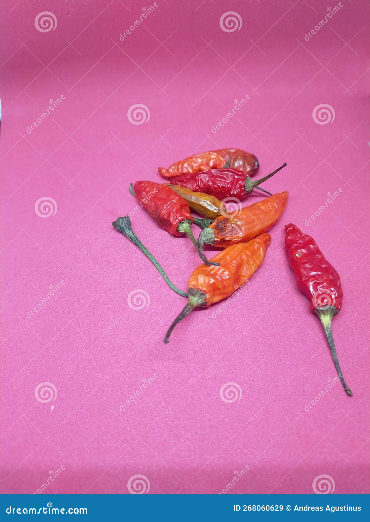 Capture Cayenne Pepper in Pink Background Stock Image - Image of food ...