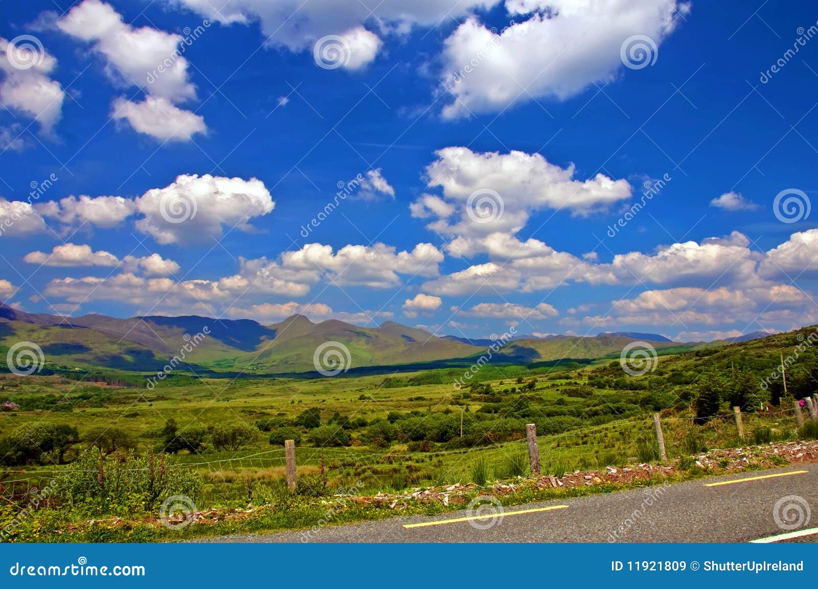 Capture of Vibrant Countryside Scenic Landscape Stock Image - Image of ...