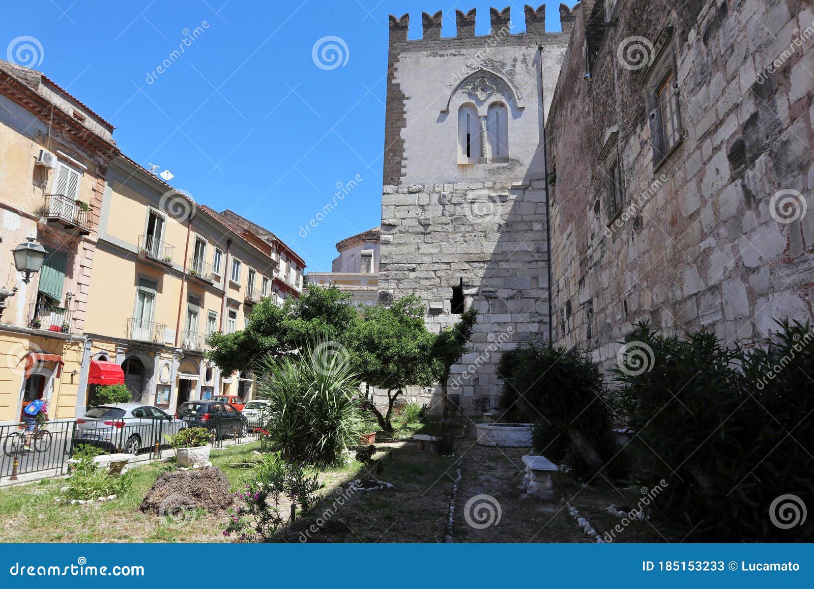 Capua - Castello Delle Pietre Editorial Stock Photo - Image of 11th ...