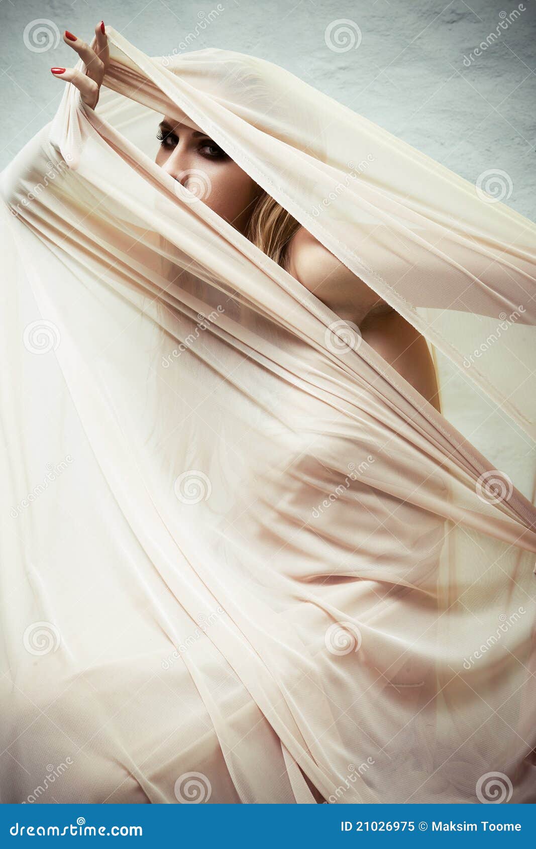 Capullo imagen de archivo. Imagen de pelo, capullo, manera - 21026975