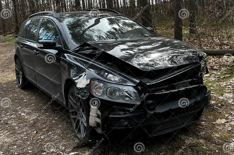 A Car after an Accident with a Broken Front Stock Image - Image of loss ...