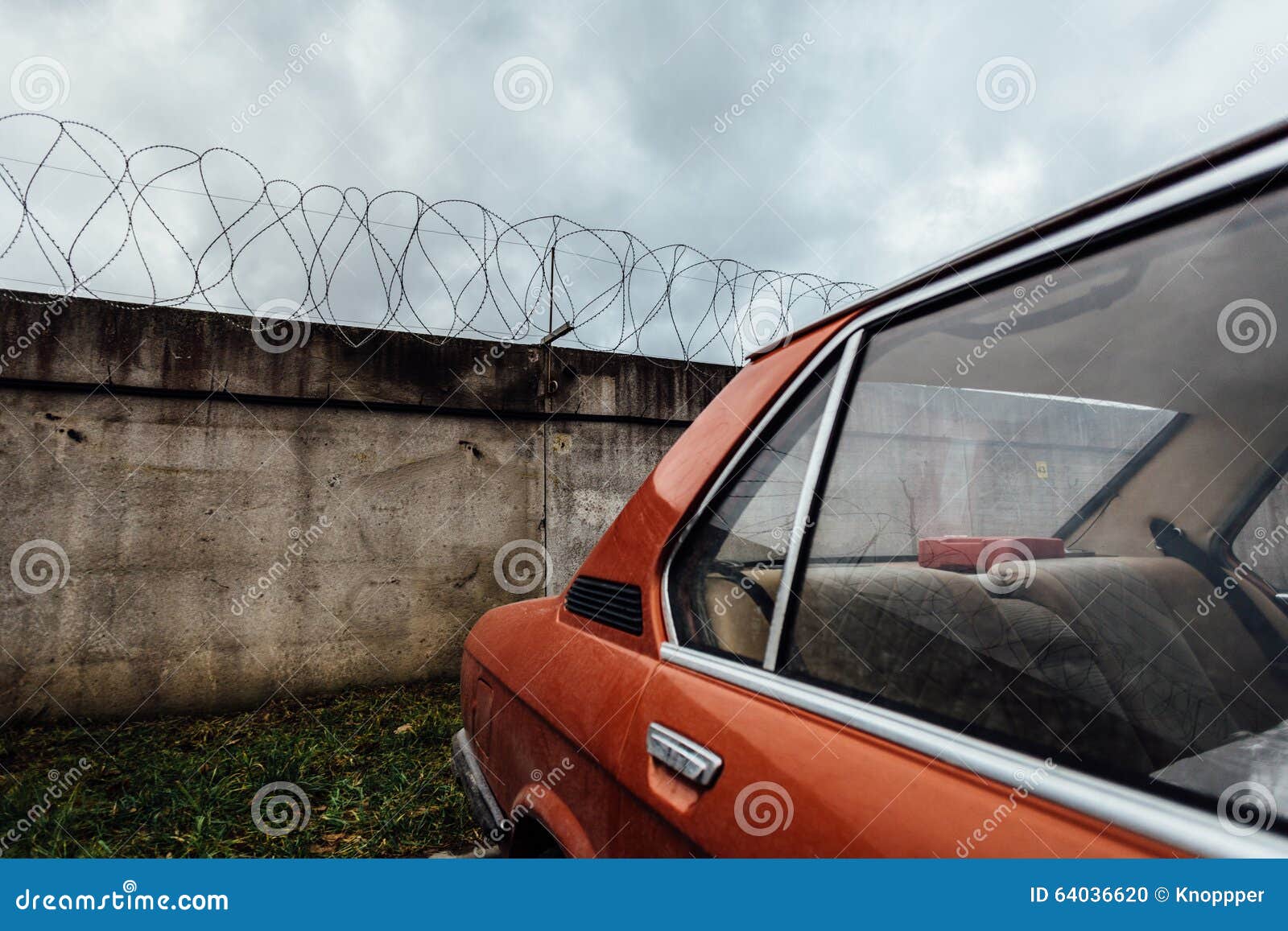 Car Against a Concrete Wall Stock Photo - Image of dramatic, metal ...