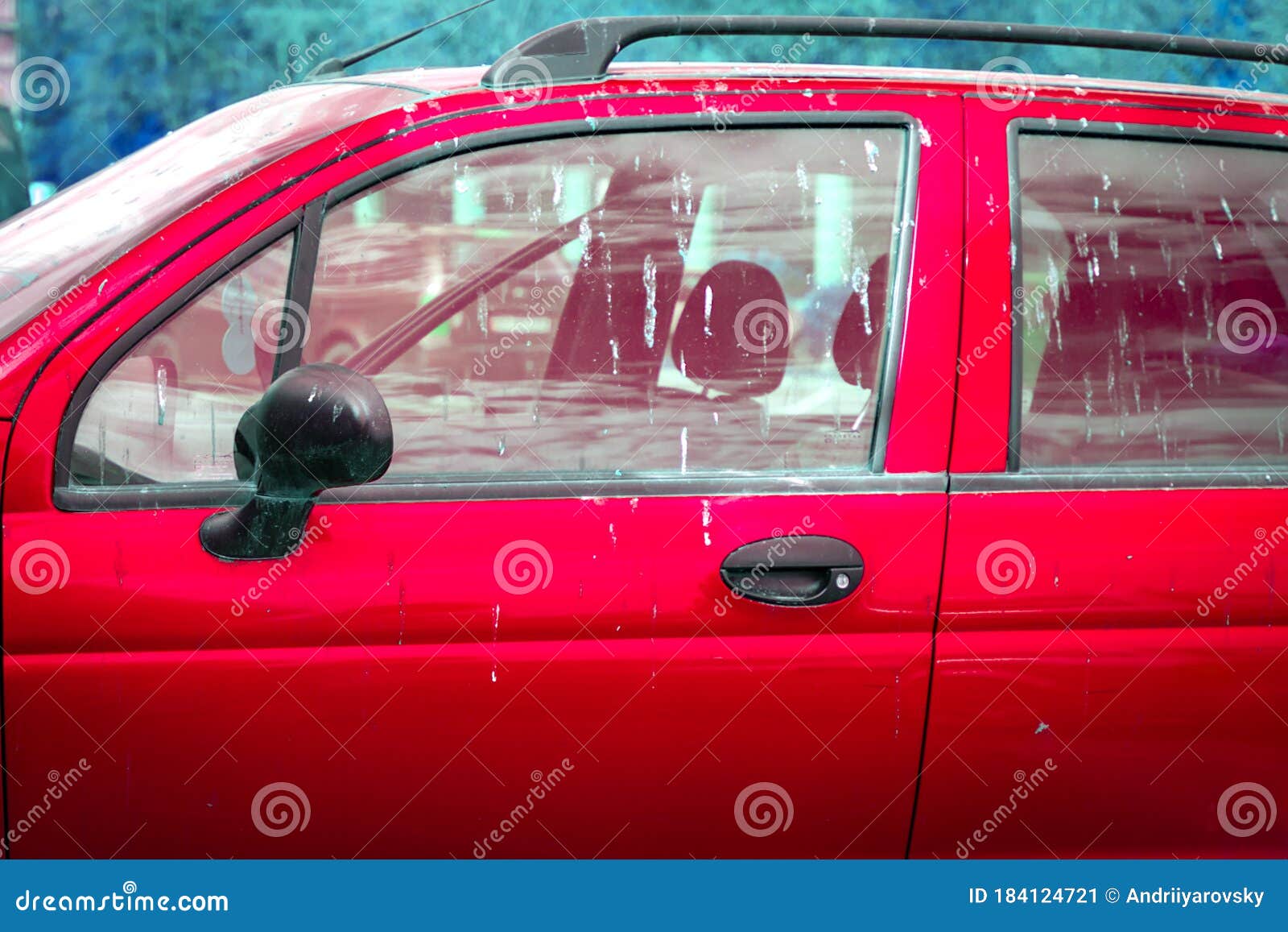 Car in Bird Droppings. Birds Polluted the Car Stock Image - Image of ...