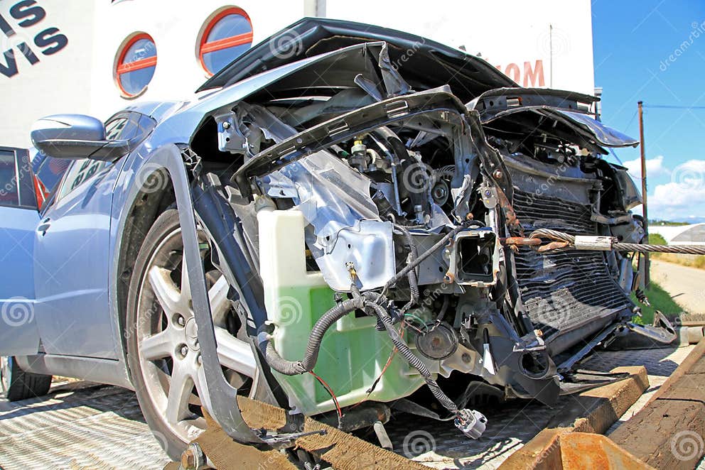 Car crash stock photo. Image of crush, breakdown, automobile - 32977948