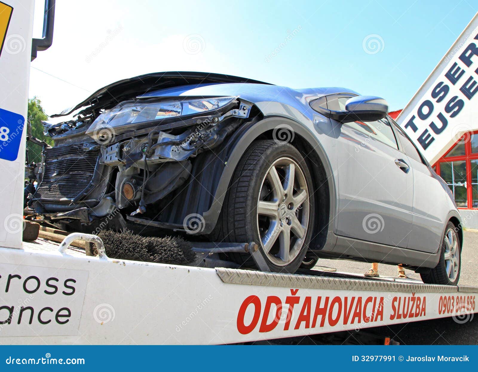 Car crash editorial photo. Image of fender, detail, closeup - 32977991