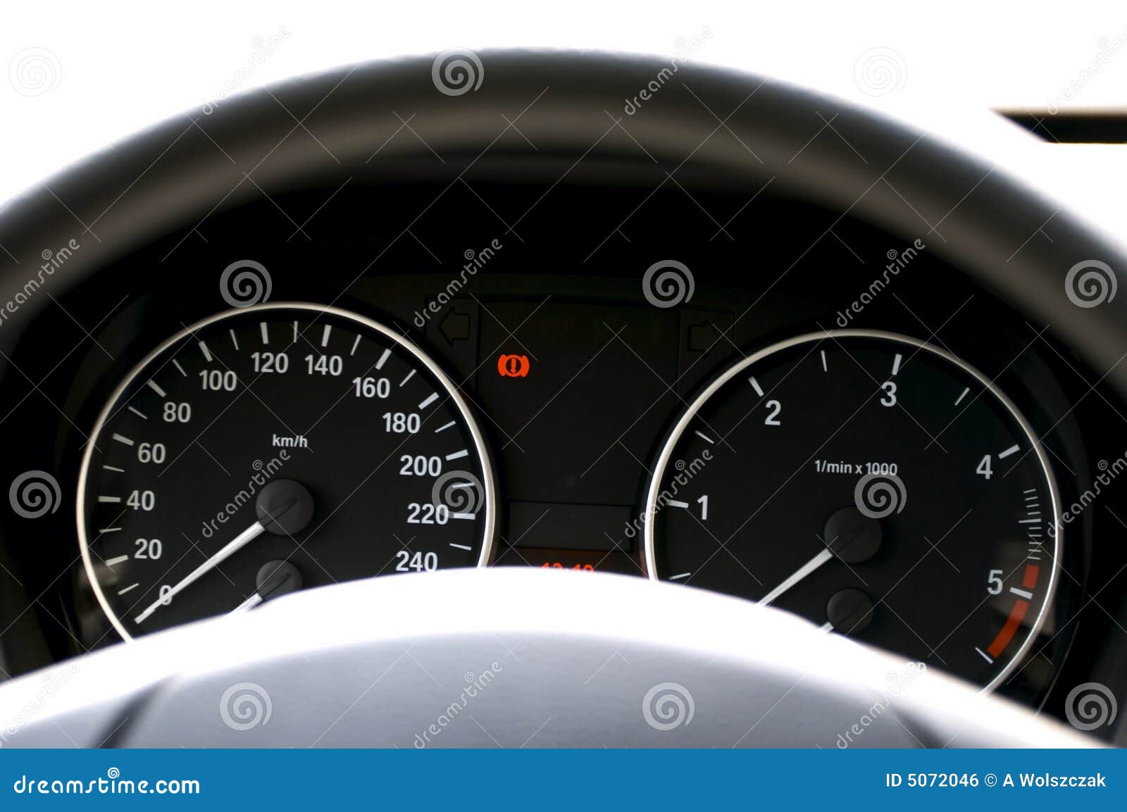 Car Dashboard Picture. Image: 5072046