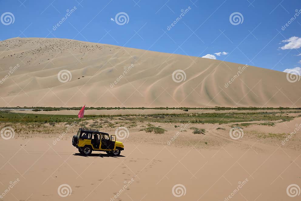 Car in desert stock photo. Image of stimulate, desert - 43896156