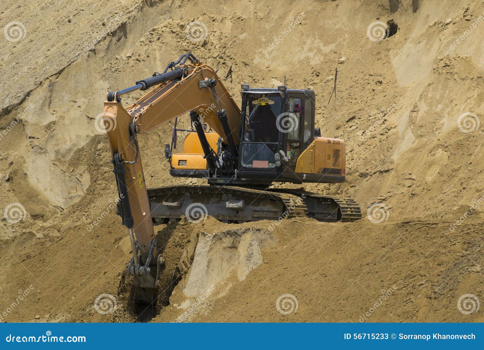 Car digging stock image. Image of mining, bulldozer, dump - 56715233