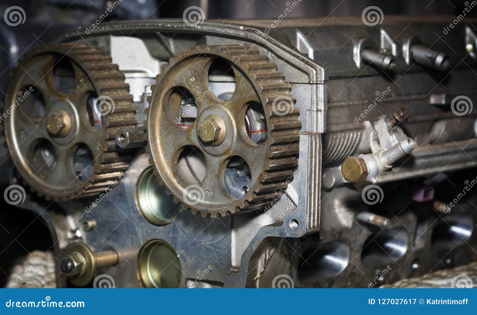Car engine cylinder head stock image. Image of service - 127027617