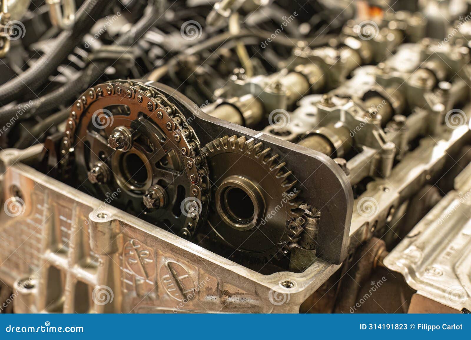 Car Engine Timing Chain Symbol Stock Image - Image of system, precision ...