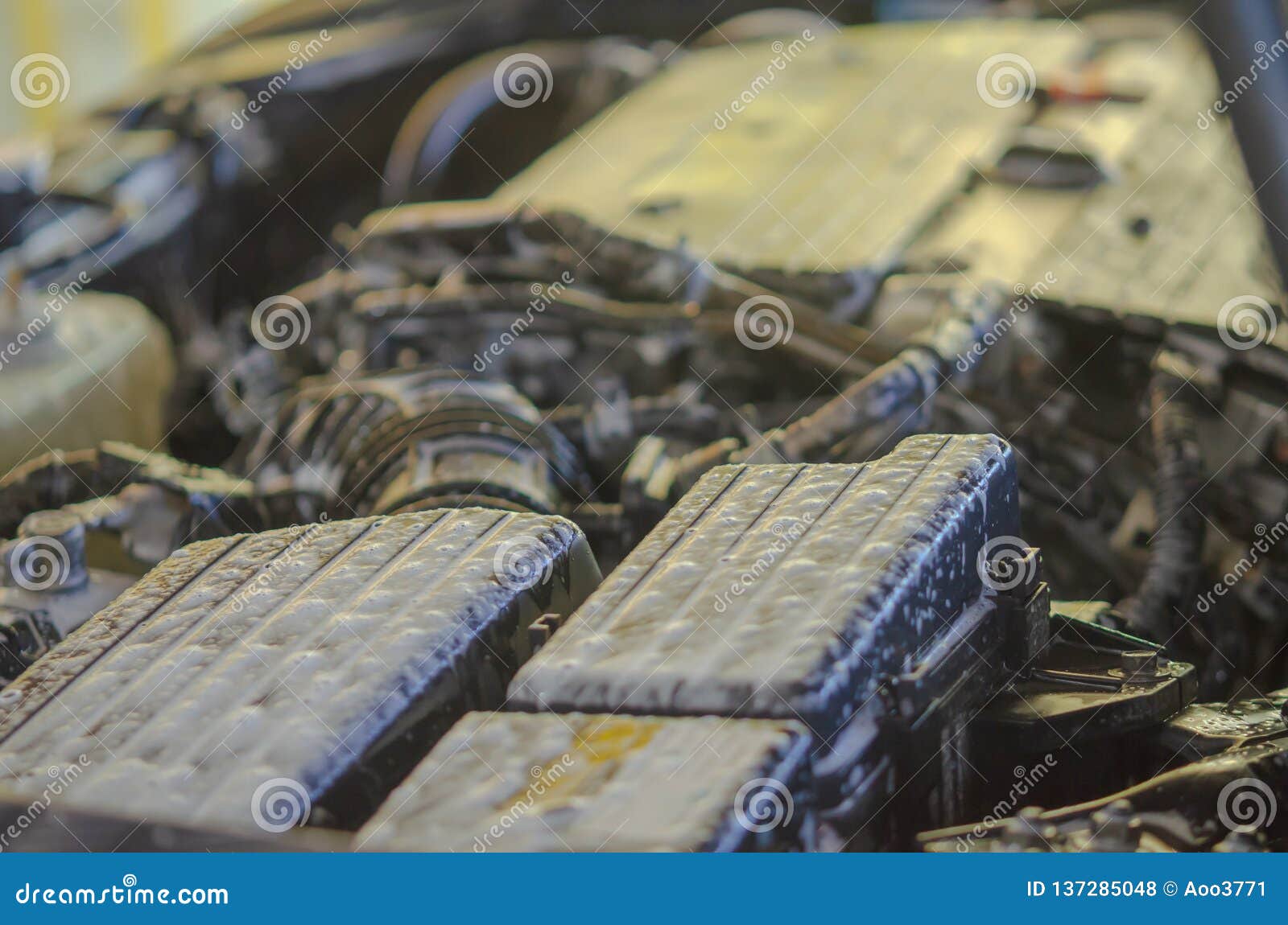 Car Engine Wash Foam..Car Engine Wash With Active Foam In A Car Wash ...