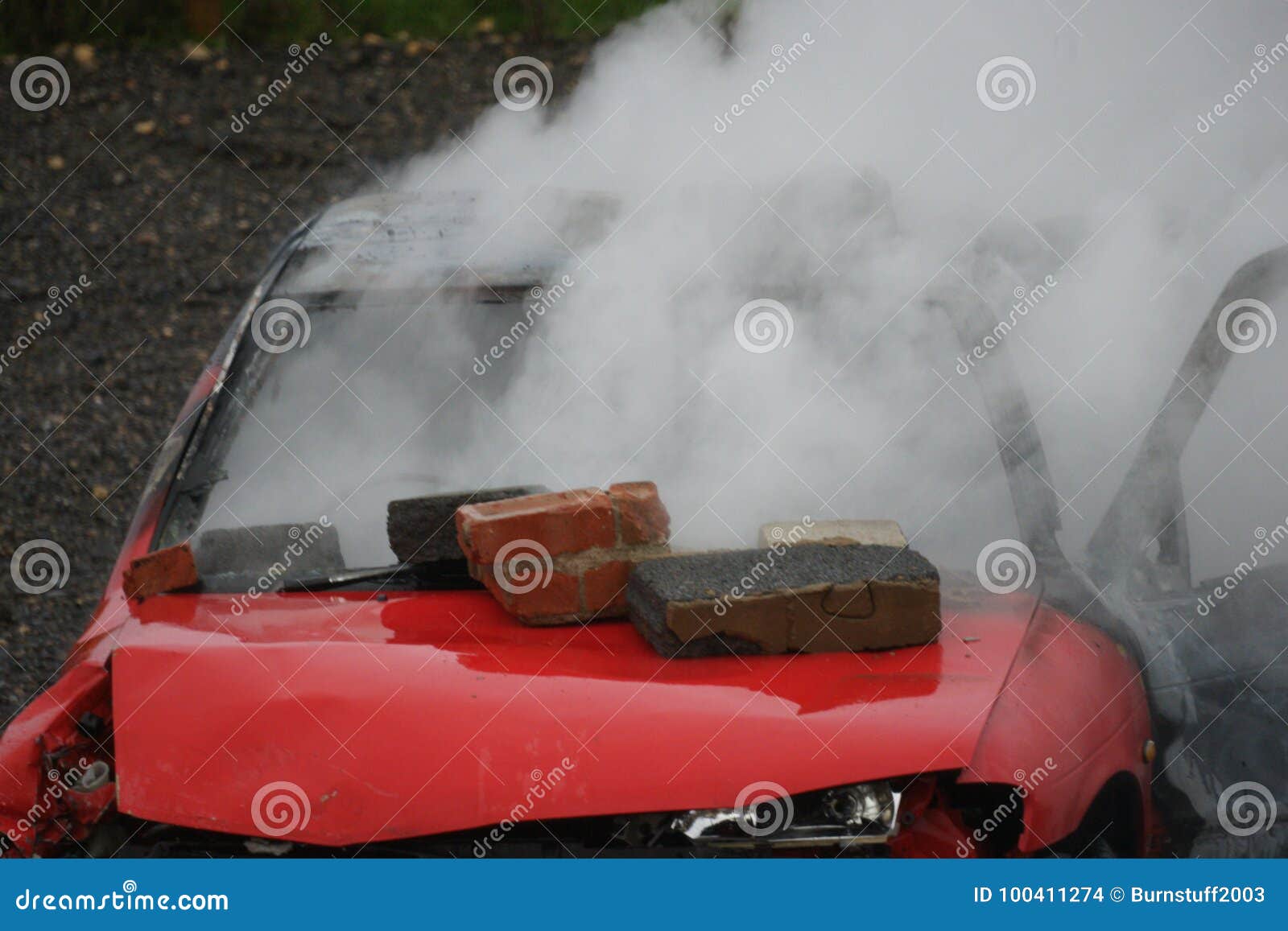 Car fire and explosion editorial stock image. Image of crash - 100411274