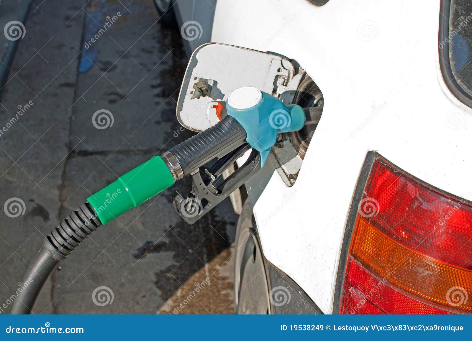 Car at the gas pump stock image. Image of unleaded, rise - 19538249